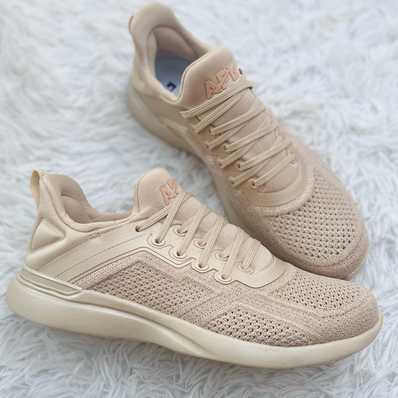 APL | Shoes | New Apl Techloom Tracer Champagne | Poshmark